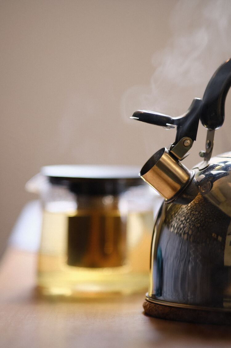 Brewing Black Tea: Tips and Tricks for a Perfect Cup - Coffee & Tea Kingdom