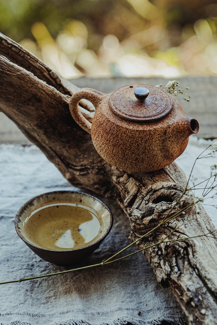 Kukicha Tea: Favors, Benefits, and Brewing Tips - Coffee & Tea Kingdom
