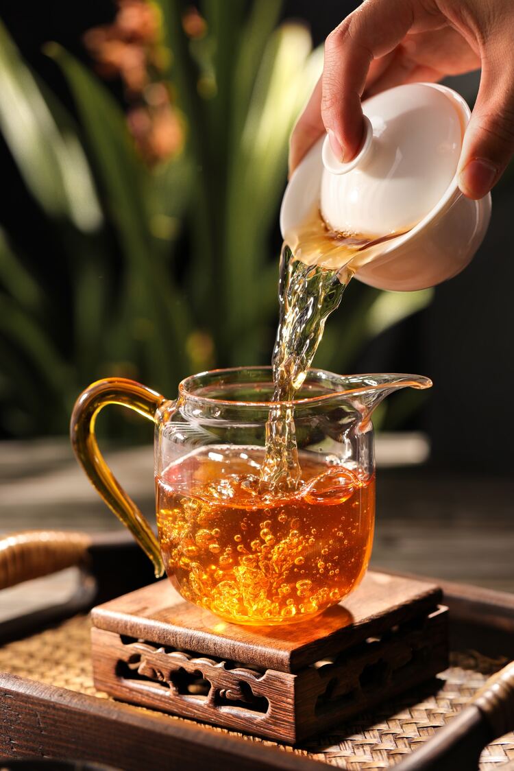 What is Gunpowder Tea? A Guide to This Chinese Tea - Coffee & Tea Kingdom